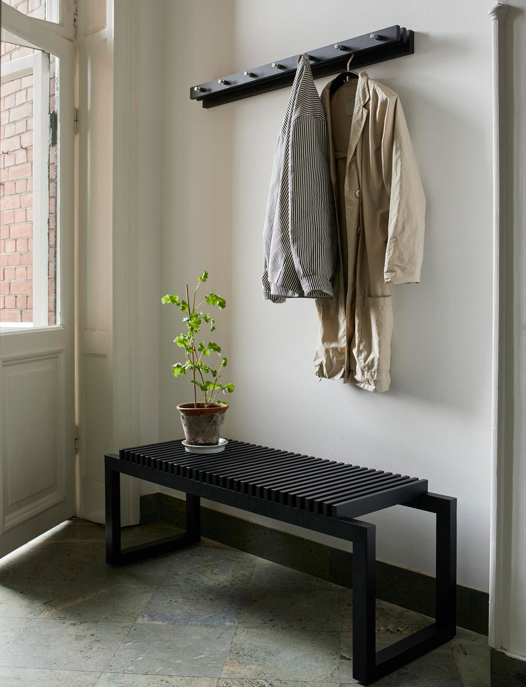 Cutter Bench Oak/ Black – Hoxton Home